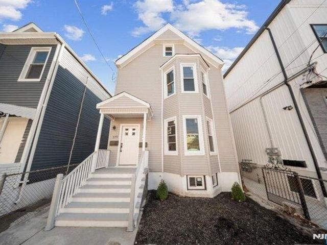 house with 4 bedroom, Harrison NJ DLS101746603