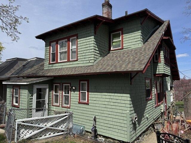 house with 4 bedroom, Haverhill MA DLS102318507