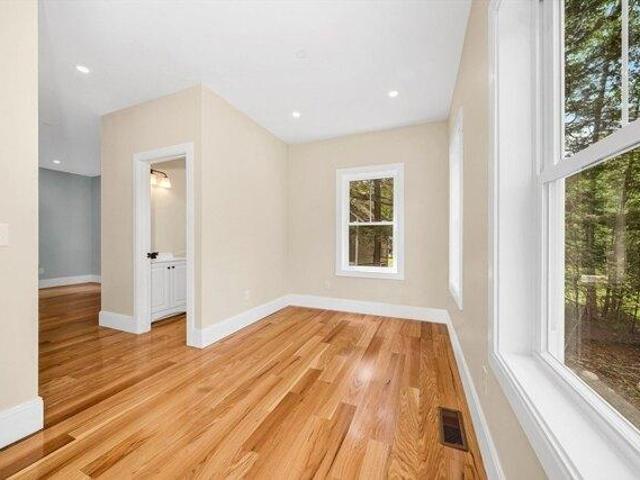 house with 4 bedroom, Haverhill MA DLS102959734