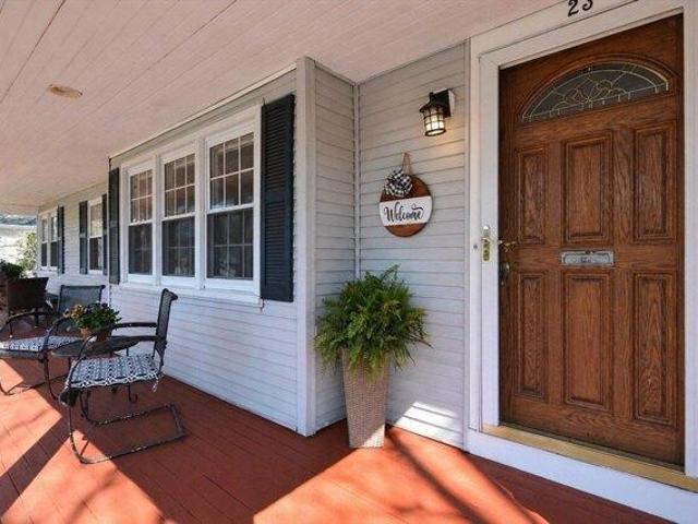 house with 4 bedroom, Haverhill MA DS101958163
