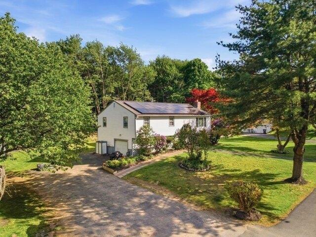 house with 4 bedroom, Haverhill MA ES103442511