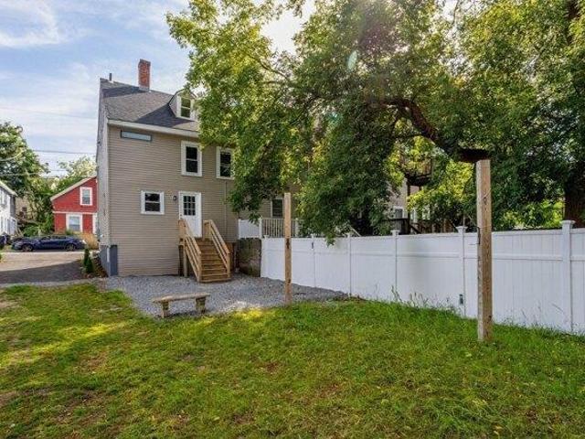house with 4 bedroom, Haverhill MA ES103442858