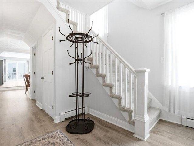 house with 4 bedroom, Haverhill MA ES104809391