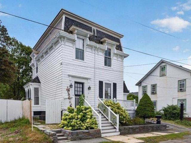 house with 4 bedroom, Haverhill MA ES105416132