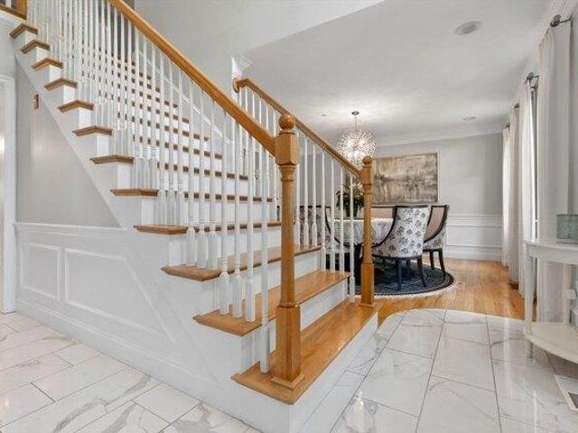 house with 4 bedroom, Haverhill MA ES105080549