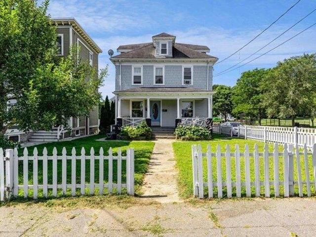 house with 4 bedroom, Haverhill MA ES105158347
