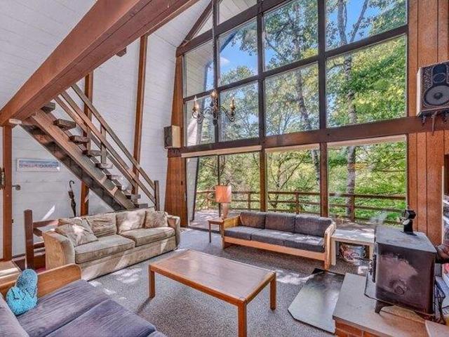 house with 4 bedroom, Haverhill NH DS104407633