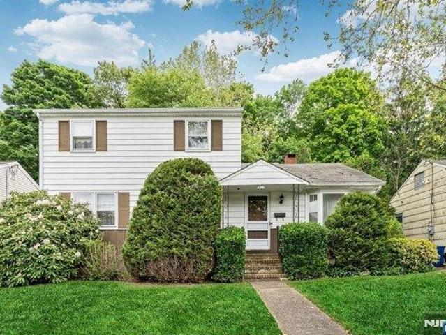 house with 4 bedroom, Hawthorne NJ DLS102477909