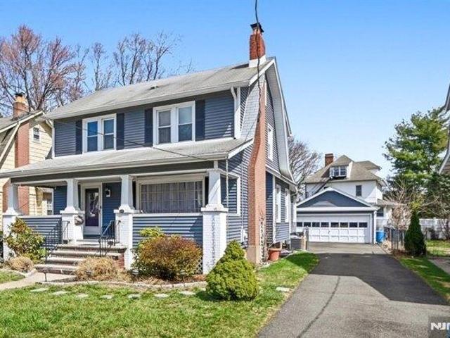 house with 4 bedroom, Hawthorne NJ DLS102531767