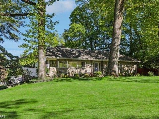 house with 4 bedroom, Hawthorne NJ ES104234686