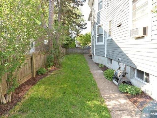 house with 4 bedroom, Hawthorne NJ ES104374657