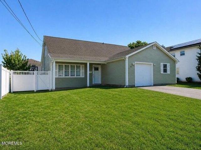 house with 4 bedroom, Hazlet NJ DS102280957