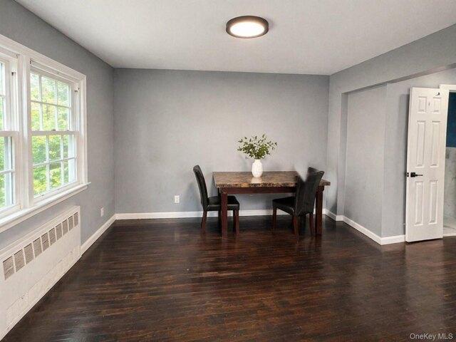 house with 4 bedroom, Hempstead NY ES104907822