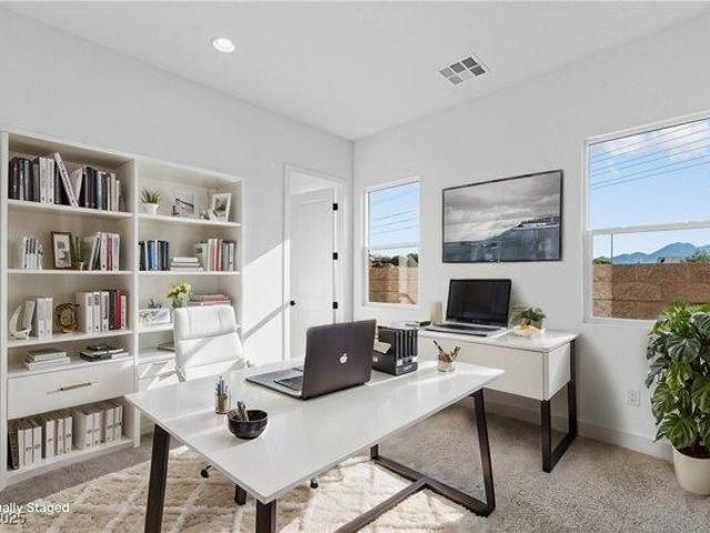 house with 4 bedroom, Henderson NV DS89114190