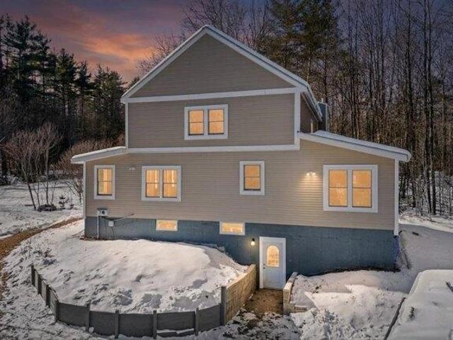 house with 4 bedroom, Henniker NH ES103020356