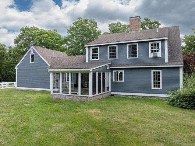 house with 4 bedroom, Henniker NH ES103930921