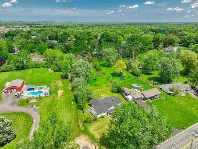 house with 4 bedroom, Henrietta NY ES103601260