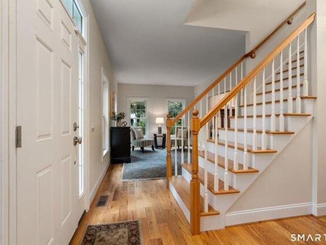 house with 4 bedroom, Hebron CT ES105156508
