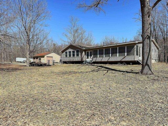 house with 4 bedroom, Hinesburg VT DLS101748517
