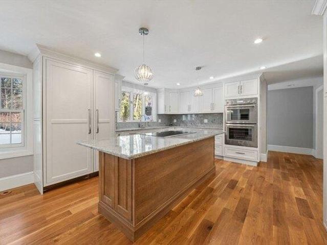 house with 4 bedroom, Hingham MA DLS102779973