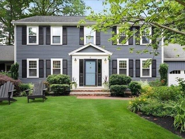 house with 4 bedroom, Hingham MA DS104078205