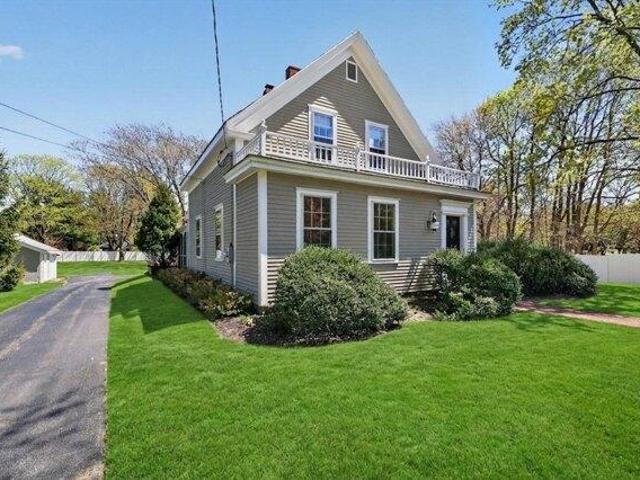 house with 4 bedroom, Hingham MA DS102726164