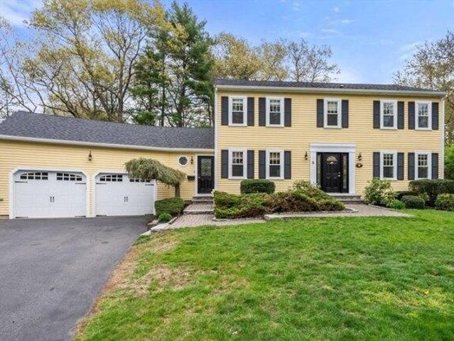 house with 4 bedroom, Hingham MA DS102860652