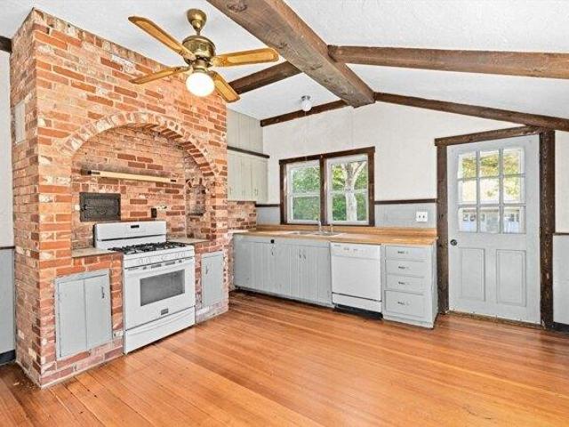 house with 4 bedroom, Hingham MA DS103099862