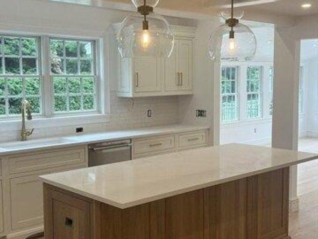 house with 4 bedroom, Hingham MA DS103848579