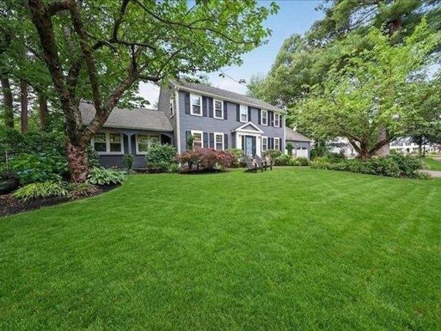house with 4 bedroom, Hingham MA ES104908347
