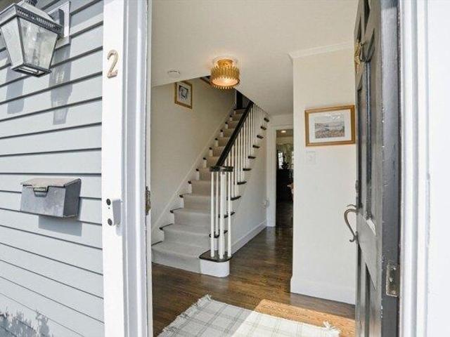 house with 4 bedroom, Hingham MA ES102823273