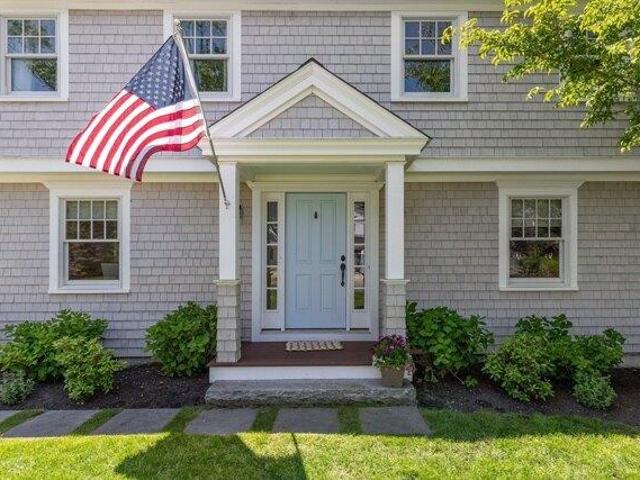 house with 4 bedroom, Hingham MA ES103070515