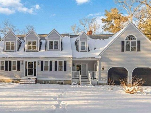 house with 4 bedroom, Hingham MA ES103224305