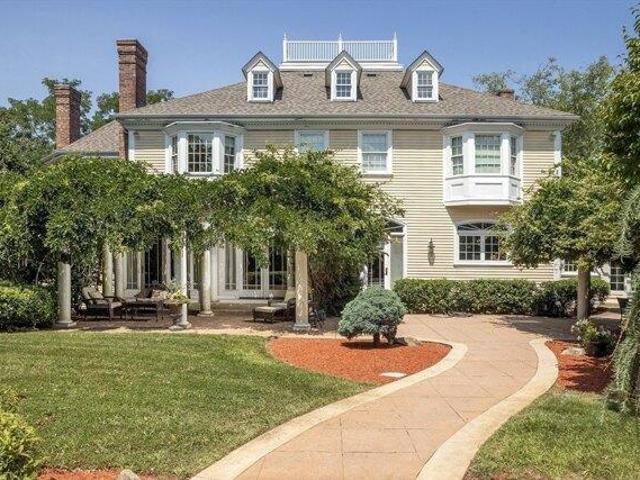 house with 4 bedroom, Hingham MA ES103849661
