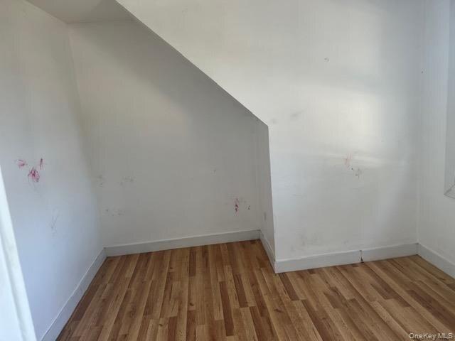 house with 4 bedroom, Hicksville NY ES104907974
