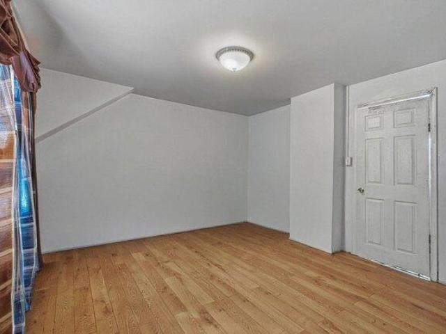 house with 4 bedroom, Hightstown NJ DS102801154