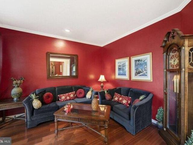 house with 4 bedroom, Hightstown NJ ES105175187