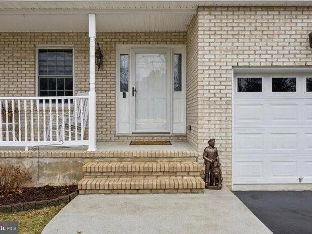 house with 4 bedroom, Hightstown NJ ES103599964