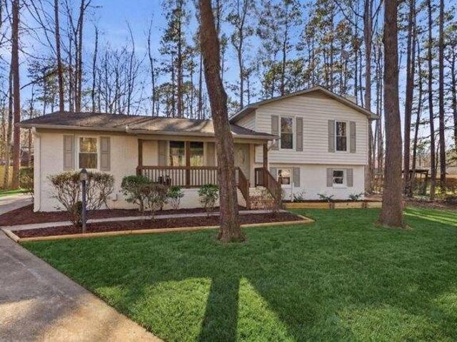 house with 4 bedroom, Hillsborough NC ES104907262