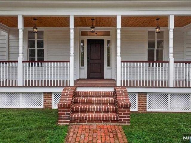 house with 4 bedroom, Hillsborough NJ ES105293927