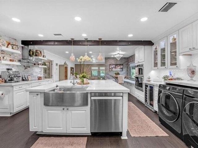 house with 4 bedroom, Homestead FL DLS93300599