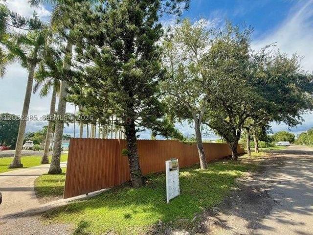 house with 4 bedroom, Homestead FL ES104898789