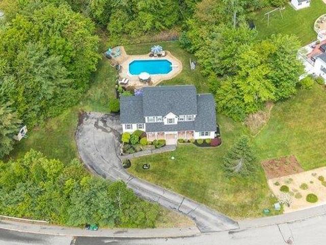 house with 4 bedroom, Hooksett NH DS103885680