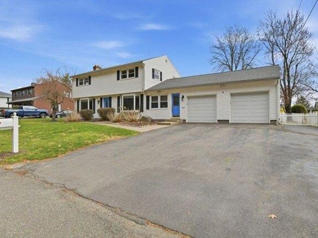house with 4 bedroom, Holyoke MA DS102860148