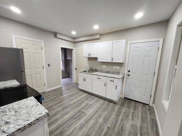 house with 4 bedroom, Holyoke MA ES103548447