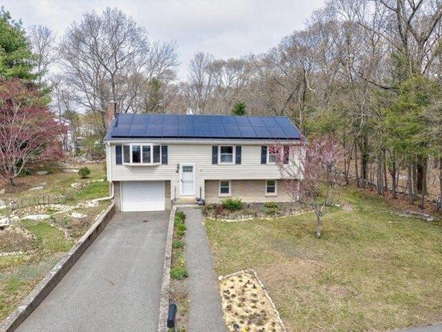 house with 4 bedroom, Holbrook MA ES103036407