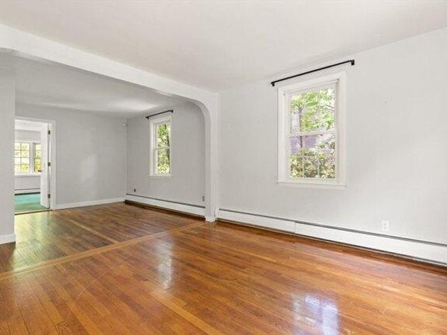 house with 4 bedroom, Holden MA DS103493614
