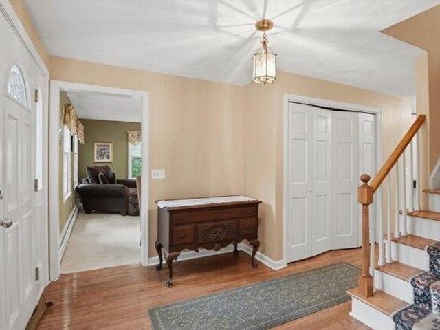 house with 4 bedroom, Holden MA ES103774476