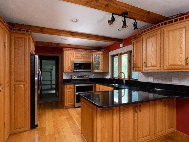 house with 4 bedroom, Holden MA ES105113405