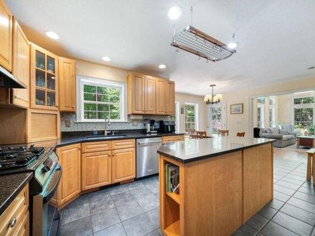 house with 4 bedroom, Holden ME ES103127183